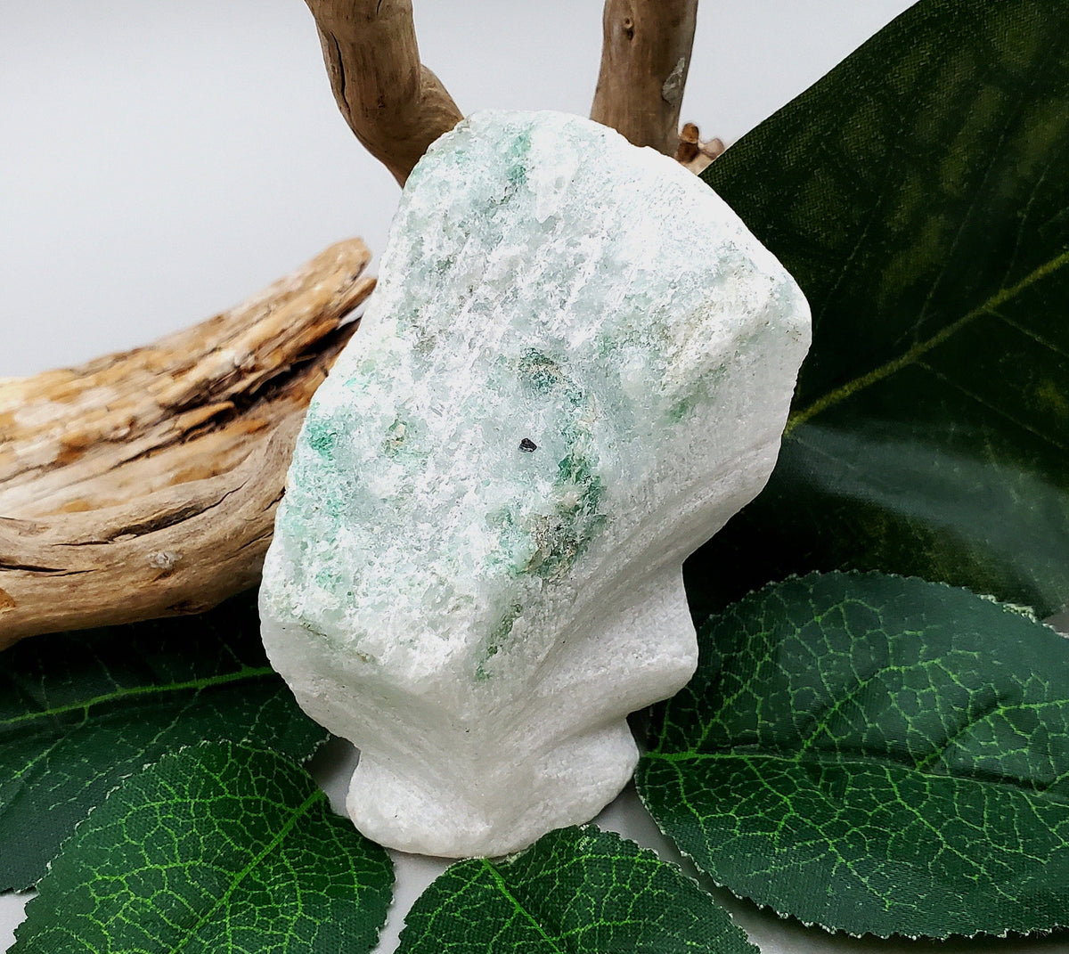 Spinel in Matrix – Silver Cove Ltd